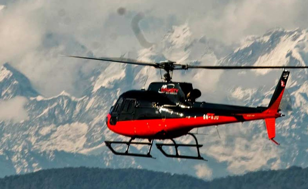 Mustang Helicopter Tour in Nepal - Helicopter Tour in Mustang, Mustang ...